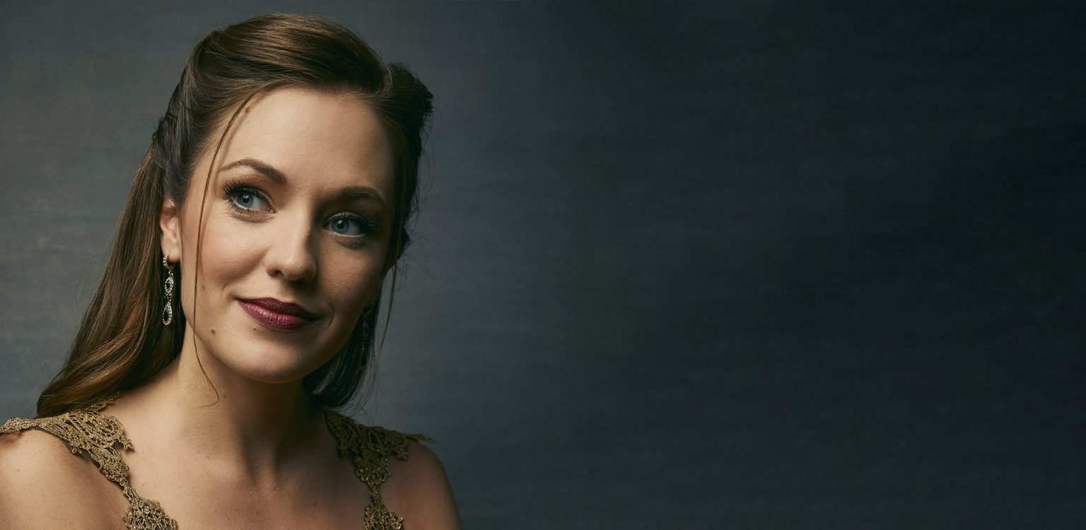 OFFICIAL VIDEOS - Laura Osnes